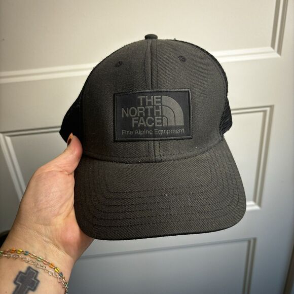The North Face | Accessories | The North Face Hat Black On Black Snap ...